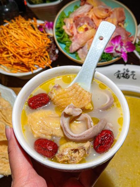 猪肚鸡的家常做法_猪肚鸡怎么做好吃-第2张图片-山城妙识 猪肚鸡的家常做法_猪肚鸡怎么做好吃-第2张图片-山城妙识