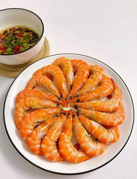 白灼大虾怎么做_白灼虾煮几分钟才鲜嫩-第1张图片-山城妙识 白灼大虾怎么做_白灼虾煮几分钟才鲜嫩-第1张图片-山城妙识