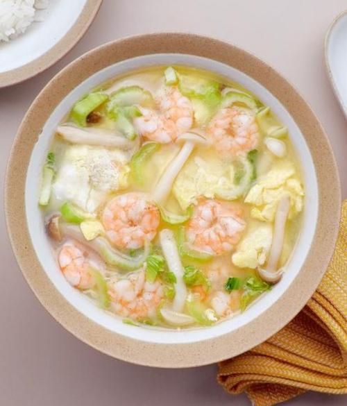 虾仁汤怎么做好喝_家常虾仁汤的做法窍门-第3张图片-山城妙识 虾仁汤怎么做好喝_家常虾仁汤的做法窍门-第3张图片-山城妙识