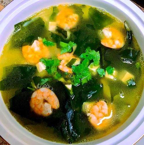 虾仁汤怎么做好喝_家常虾仁汤的做法窍门-第2张图片-山城妙识 虾仁汤怎么做好喝_家常虾仁汤的做法窍门-第2张图片-山城妙识