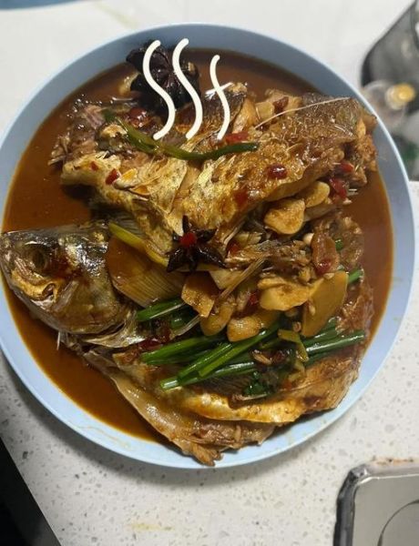 红烧鳊鱼怎么做_红烧鳊鱼的家常做法-第3张图片-山城妙识 红烧鳊鱼怎么做_红烧鳊鱼的家常做法-第3张图片-山城妙识