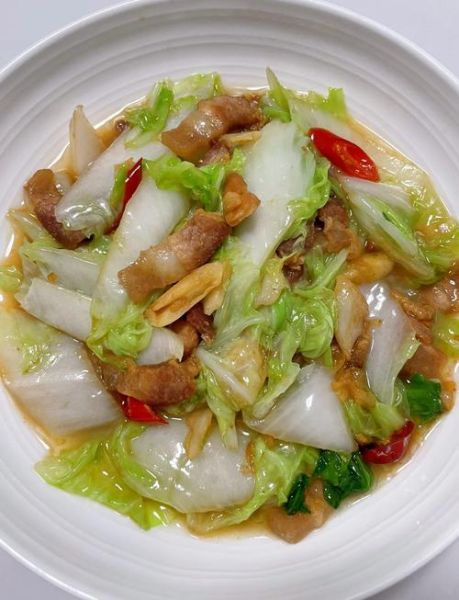 白菜炒肉怎么做_白菜炒肉先炒肉还是先炒白菜-第1张图片-山城妙识 白菜炒肉怎么做_白菜炒肉先炒肉还是先炒白菜-第1张图片-山城妙识