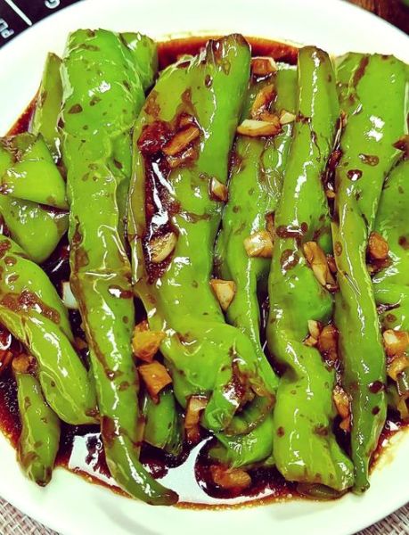 虎皮辣椒怎么做_虎皮辣椒家常做法-第1张图片-山城妙识 虎皮辣椒怎么做_虎皮辣椒家常做法-第1张图片-山城妙识