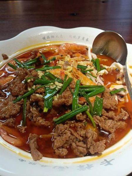 烧三鲜的家常做法_烧三鲜需要焯水吗-第1张图片-山城妙识