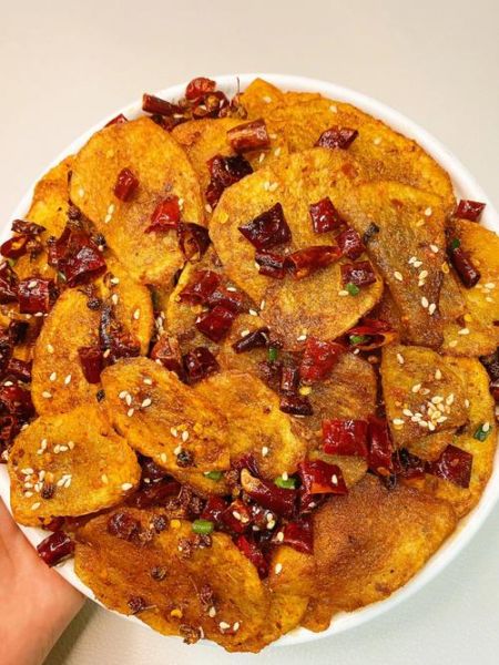 干煸土豆片怎么做_干煸土豆片需要焯水吗-第1张图片-山城妙识 干煸土豆片怎么做_干煸土豆片需要焯水吗-第1张图片-山城妙识