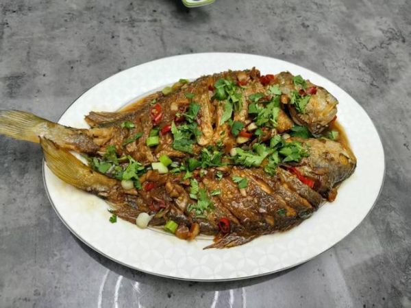 家常炖黄花鱼怎么做_黄花鱼炖多久才入味-第3张图片-山城妙识 家常炖黄花鱼怎么做_黄花鱼炖多久才入味-第3张图片-山城妙识