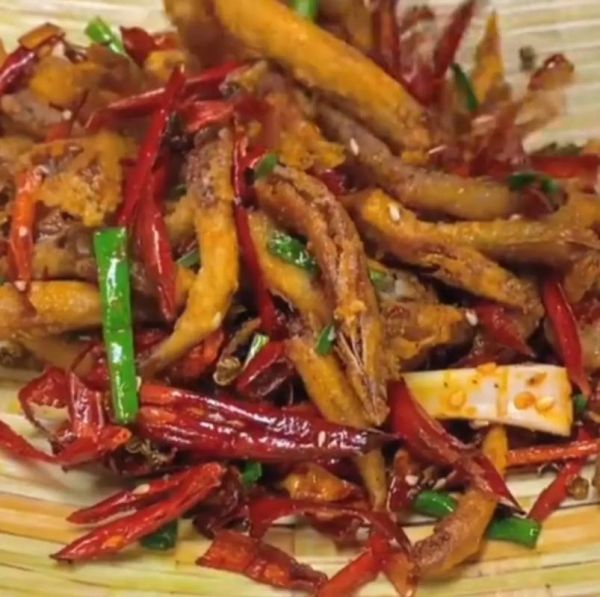 干煸泥鳅怎么做_干煸泥鳅的家常做法-第2张图片-山城妙识