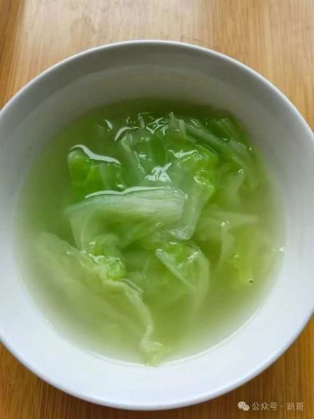 小白菜汤怎么做_小白菜汤需要焯水吗-第1张图片-山城妙识 小白菜汤怎么做_小白菜汤需要焯水吗-第1张图片-山城妙识