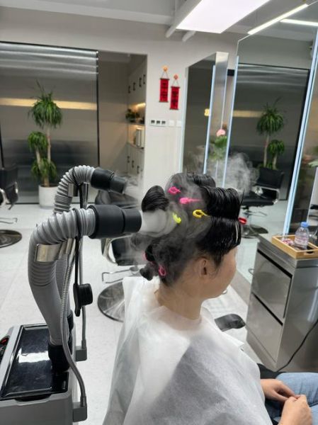 新天地理发店怎么样_新天地理发店价格表-第2张图片-山城妙识 新天地理发店怎么样_新天地理发店价格表-第2张图片-山城妙识