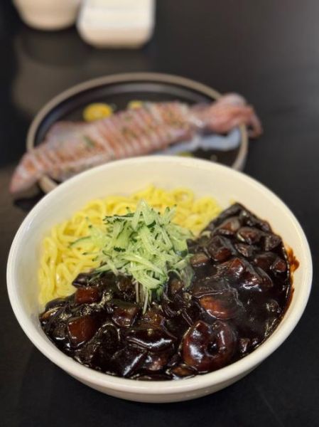 韩式炸酱面怎么做_正宗韩式炸酱面做法-第2张图片-山城妙识