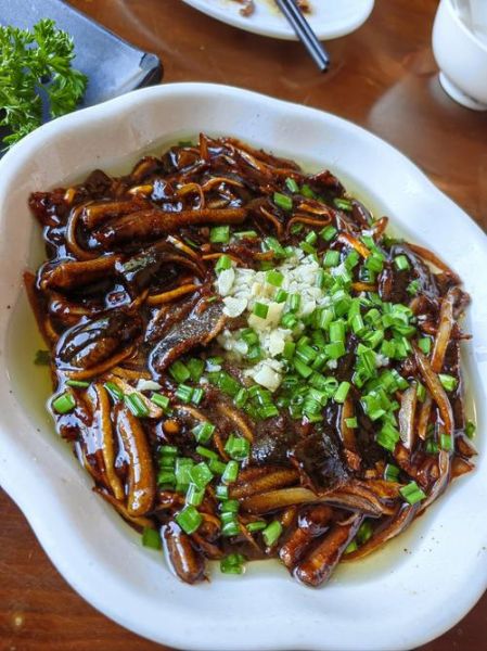 上海响油鳝丝怎么做_正宗本帮做法-第3张图片-山城妙识 上海响油鳝丝怎么做_正宗本帮做法-第3张图片-山城妙识