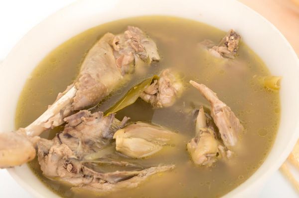鸭子炖汤的做法大全_鸭子汤怎么炖才不腥-第1张图片-山城妙识 鸭子炖汤的做法大全_鸭子汤怎么炖才不腥-第1张图片-山城妙识