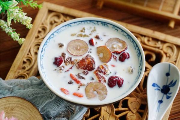 桃胶红枣枸杞牛奶怎么做_桃胶红枣枸杞牛奶的功效与禁忌-第3张图片-山城妙识 桃胶红枣枸杞牛奶怎么做_桃胶红枣枸杞牛奶的功效与禁忌-第3张图片-山城妙识