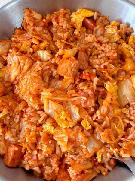 辣白菜炒饭怎么做_辣白菜炒饭正宗做法-第2张图片-山城妙识 辣白菜炒饭怎么做_辣白菜炒饭正宗做法-第2张图片-山城妙识