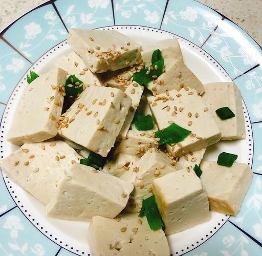 家常红烧豆腐怎么做_红烧豆腐用老豆腐还是嫩豆腐-第3张图片-山城妙识