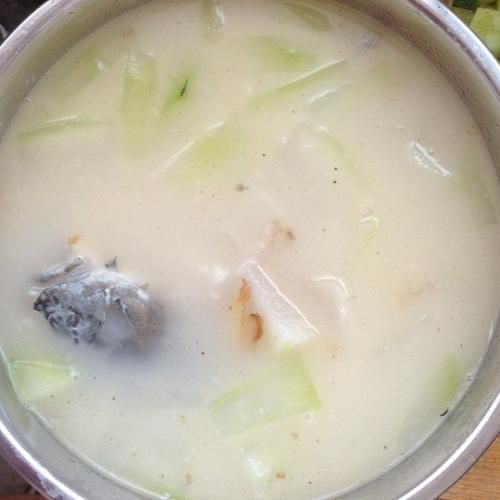 鱼头冬瓜汤怎么做_冬瓜鱼头汤去腥技巧-第2张图片-山城妙识 鱼头冬瓜汤怎么做_冬瓜鱼头汤去腥技巧-第2张图片-山城妙识