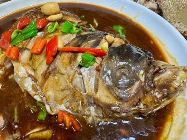 大鲢鱼怎么做好吃_家常大鲢鱼的做法大全-第2张图片-山城妙识