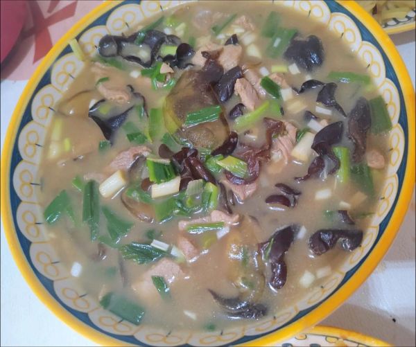 粉皮靠肉怎么做_粉皮靠肉的家常做法-第1张图片-山城妙识