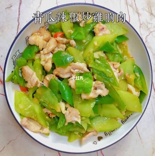青椒炒黄瓜怎么做_青椒炒黄瓜的家常做法-第1张图片-山城妙识 青椒炒黄瓜怎么做_青椒炒黄瓜的家常做法-第1张图片-山城妙识
