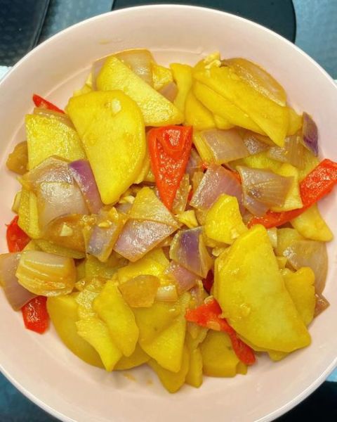 土豆洋葱炒肉怎么做_家常做法步骤详解-第2张图片-山城妙识 土豆洋葱炒肉怎么做_家常做法步骤详解-第2张图片-山城妙识