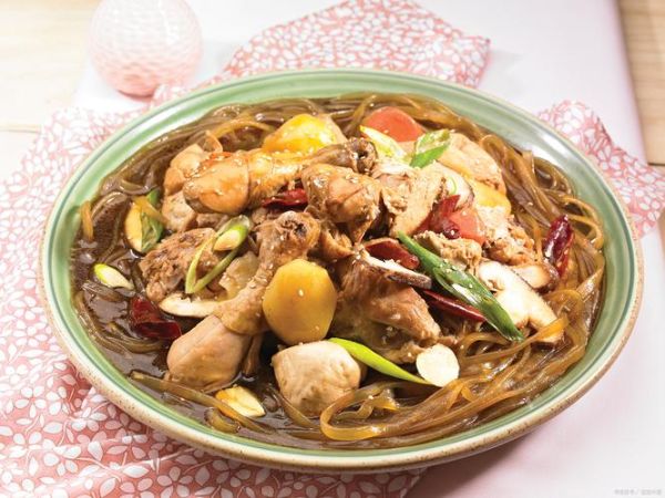 土豆粉皮炖鸡怎么做_家常做法窍门-第2张图片-山城妙识 土豆粉皮炖鸡怎么做_家常做法窍门-第2张图片-山城妙识