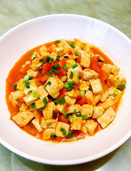 豆腐炒西红柿怎么做_西红柿炒豆腐需要焯水吗-第1张图片-山城妙识 豆腐炒西红柿怎么做_西红柿炒豆腐需要焯水吗-第1张图片-山城妙识