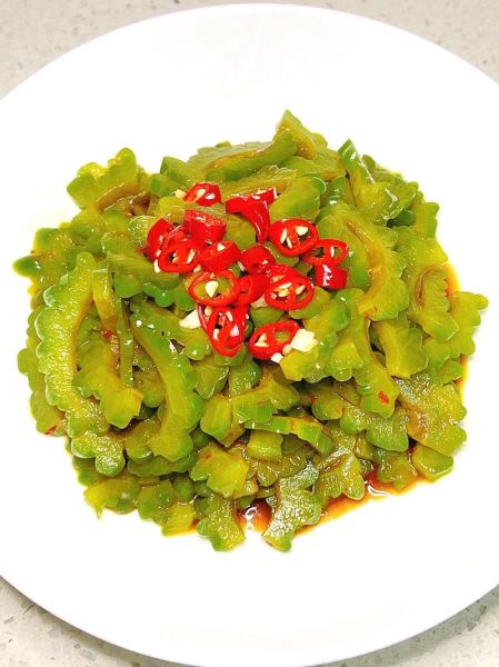 苦瓜怎么凉拌不苦_凉拌苦瓜的做法步骤-第1张图片-山城妙识 苦瓜怎么凉拌不苦_凉拌苦瓜的做法步骤-第1张图片-山城妙识