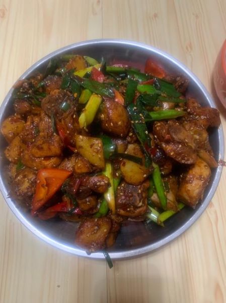 干锅啤酒鸡怎么做_干锅啤酒鸡的做法步骤-第1张图片-山城妙识 干锅啤酒鸡怎么做_干锅啤酒鸡的做法步骤-第1张图片-山城妙识