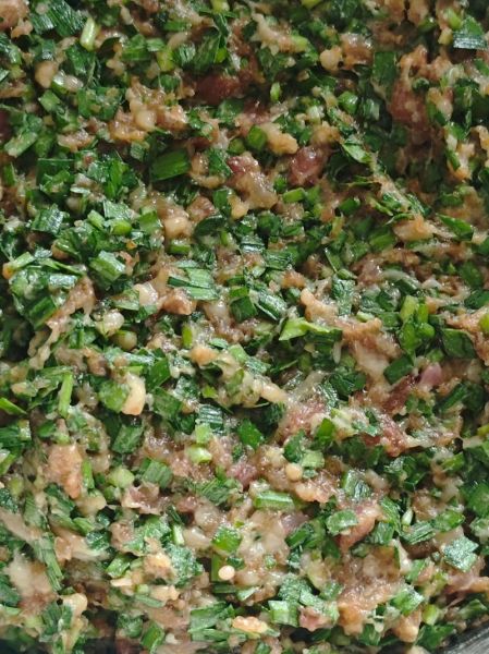 韭菜猪肉饺子馅怎么调好吃_韭菜猪肉饺子馅做法-第1张图片-山城妙识