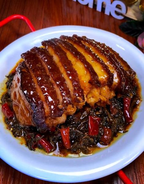 扣肉怎么做才不腻_扣肉的做法大全图解-第1张图片-山城妙识