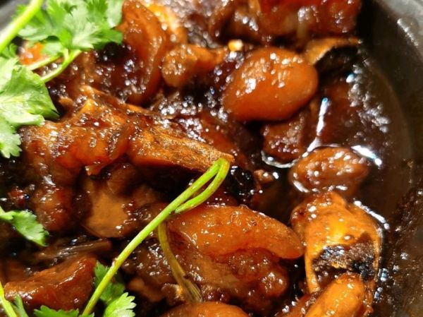 红烧猪蹄高压锅做法_高压锅压多久才软糯-第3张图片-山城妙识