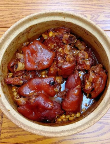 红烧猪脚黄豆怎么做_猪脚炖黄豆软烂秘诀-第2张图片-山城妙识