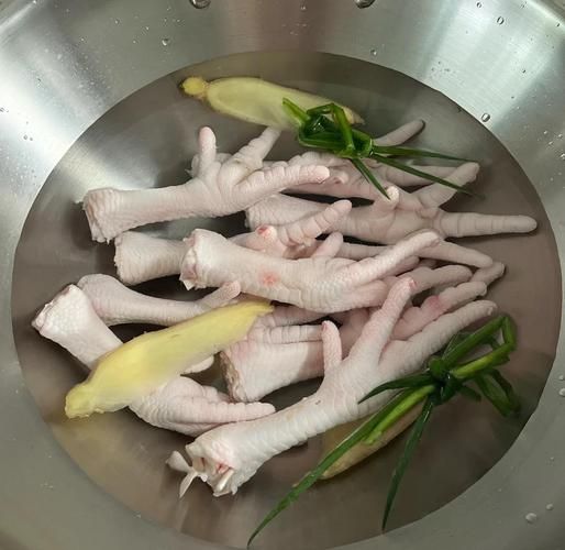 广式凤爪怎么蒸才软糯_凤爪焯水多久才不破皮-第1张图片-山城妙识 广式凤爪怎么蒸才软糯_凤爪焯水多久才不破皮-第1张图片-山城妙识