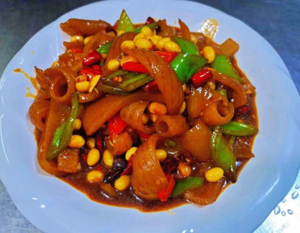 肉皮炒黄豆怎么做_肉皮炒黄豆的家常做法-第1张图片-山城妙识 肉皮炒黄豆怎么做_肉皮炒黄豆的家常做法-第1张图片-山城妙识