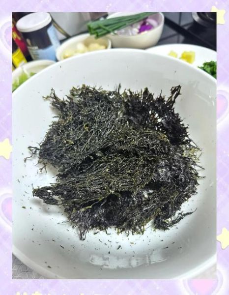 凉拌紫菜怎么做_凉拌紫菜要不要焯水-第1张图片-山城妙识 凉拌紫菜怎么做_凉拌紫菜要不要焯水-第1张图片-山城妙识