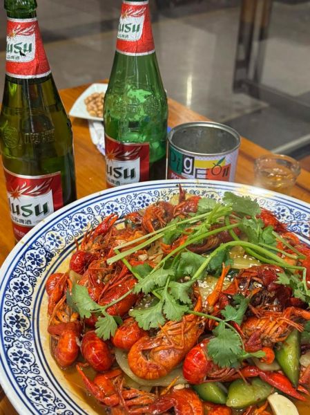 啤酒龙虾怎么做_啤酒龙虾的做法大全-第1张图片-山城妙识 啤酒龙虾怎么做_啤酒龙虾的做法大全-第1张图片-山城妙识