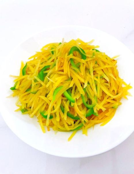 尖椒土豆丝怎么炒好吃_尖椒土豆丝图片大全-第1张图片-山城妙识