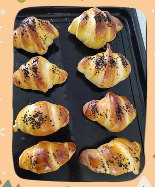 蛋挞皮做牛角面包怎么做_蛋挞皮牛角面包简单做法-第2张图片-山城妙识 蛋挞皮做牛角面包怎么做_蛋挞皮牛角面包简单做法-第2张图片-山城妙识