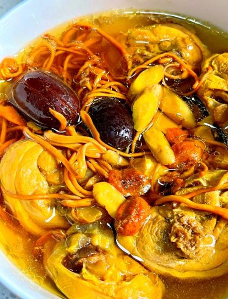 虫草花鸡汤的做法_虫草花鸡汤怎么炖好喝-第1张图片-山城妙识 虫草花鸡汤的做法_虫草花鸡汤怎么炖好喝-第1张图片-山城妙识