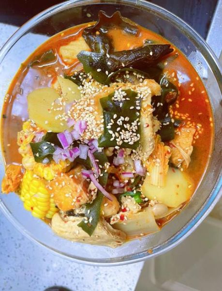 冒菜怎么做才能特别香_家庭版冒菜增香秘诀-第1张图片-山城妙识 冒菜怎么做才能特别香_家庭版冒菜增香秘诀-第1张图片-山城妙识