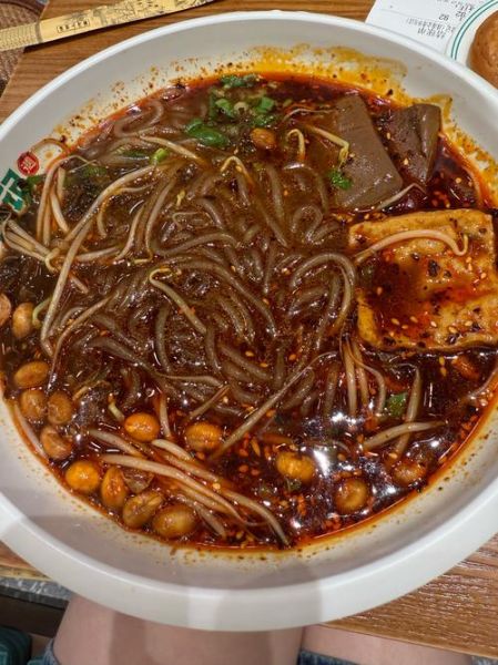 酸辣粉图片大全_酸辣粉怎么做才够味-第3张图片-山城妙识 酸辣粉图片大全_酸辣粉怎么做才够味-第3张图片-山城妙识