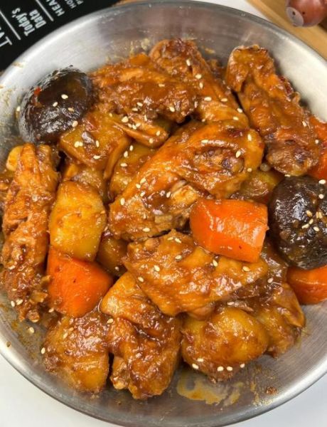 鸡翅怎么炖才好吃_鸡翅炖多久入味-第1张图片-山城妙识 鸡翅怎么炖才好吃_鸡翅炖多久入味-第1张图片-山城妙识