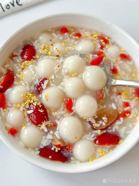 酒酿圆子先煮酒酿还是圆子_做法顺序详解-第1张图片-山城妙识