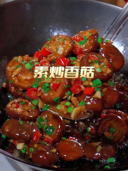 鲜香菇怎么炒好吃又简单_鲜香菇炒多久才熟-第1张图片-山城妙识 鲜香菇怎么炒好吃又简单_鲜香菇炒多久才熟-第1张图片-山城妙识