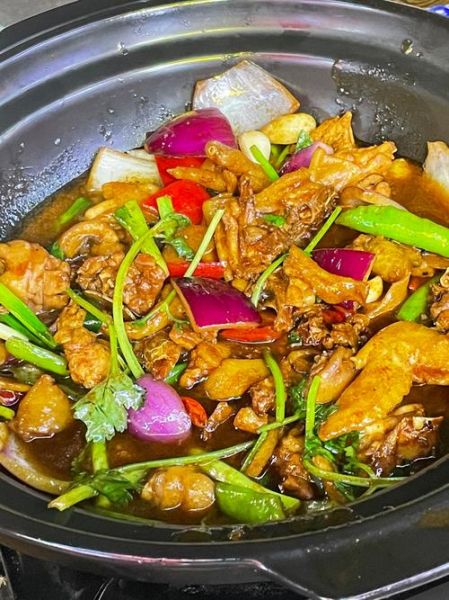 鸡肉煲汤加什么好喝_鸡肉煲汤搭配什么食材最营养-第3张图片-山城妙识 鸡肉煲汤加什么好喝_鸡肉煲汤搭配什么食材最营养-第3张图片-山城妙识