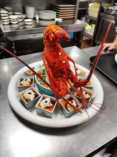 蒜蓉澳洲龙虾怎么做_蒜蓉澳洲龙虾蒸多久-第2张图片-山城妙识 蒜蓉澳洲龙虾怎么做_蒜蓉澳洲龙虾蒸多久-第2张图片-山城妙识