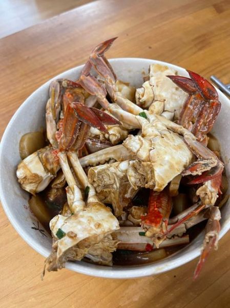 香辣梭子蟹炒年糕怎么做_梭子蟹炒年糕用哪种年糕-第1张图片-山城妙识 香辣梭子蟹炒年糕怎么做_梭子蟹炒年糕用哪种年糕-第1张图片-山城妙识