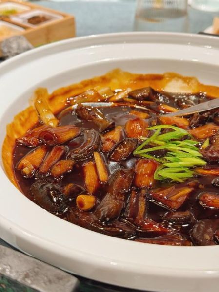 鲁菜最经典的四道菜_鲁菜最好吃的菜有哪些-第1张图片-山城妙识