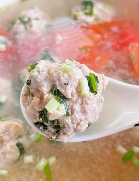 香菜丸子怎么做好吃_香菜丸子为什么一煮就散-第1张图片-山城妙识