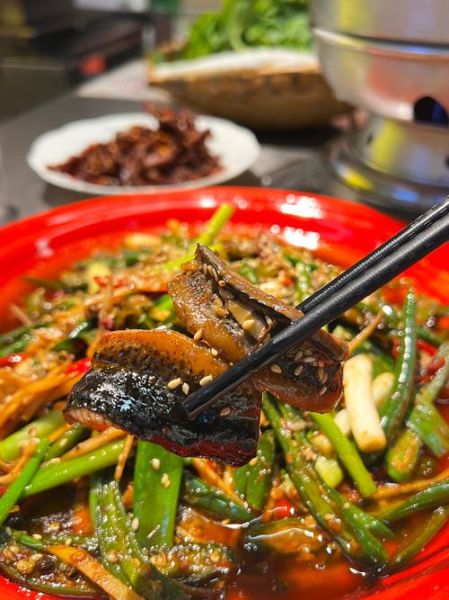 红烧鳝鱼怎么做好吃_正宗川味做法-第1张图片-山城妙识